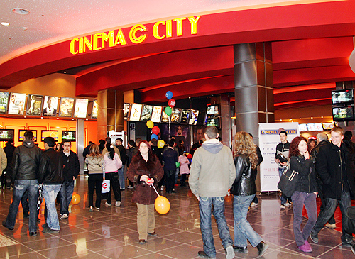 Интервю с Дона Цветкова, маркетинг мениджър в „Cinema City България”